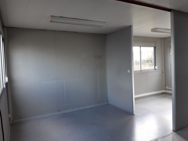 Ensemble préfabriqué bureau/sanitaire/réfectoire | Contact DELTAMOD