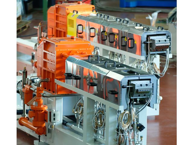 Extrudeuses bivis co-rotatives| ICMA | Contact AMINEAU SAS