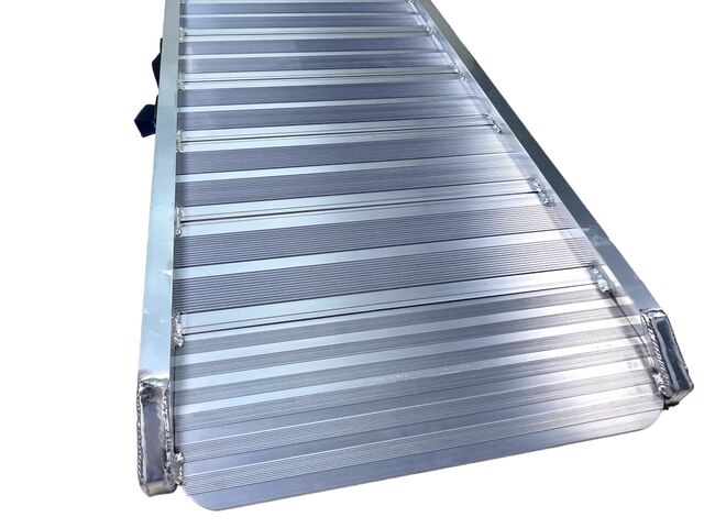 Rampe aluminium pliable 400 kg 2135 x 500 mm MW Tools AOP2002 | Contact ...