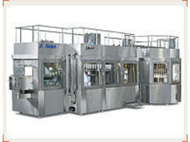 Remplisseuse rotative | Contact SIDEL BLOWING & SERVICES