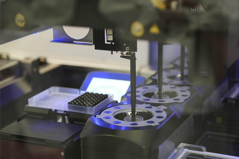 A Vitry, au coeur de la base stratégique de Sanofi pour sa R&D et sa ...