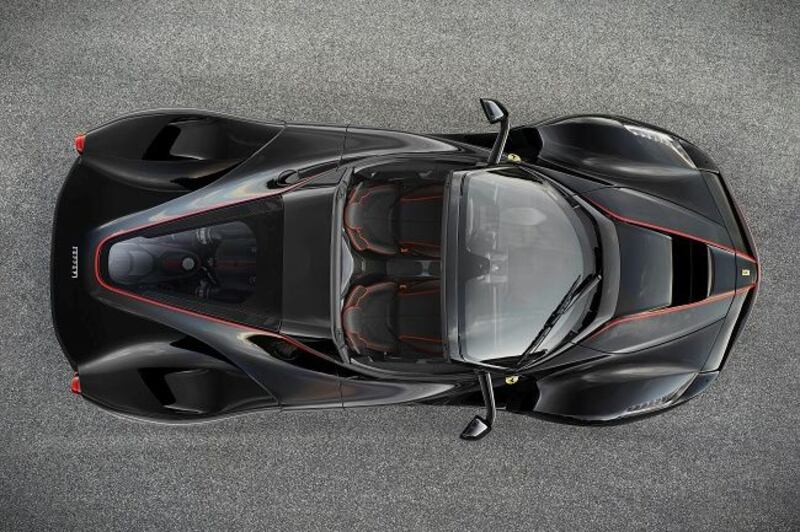 [Photos] LaFerrari s'offre une version roadster